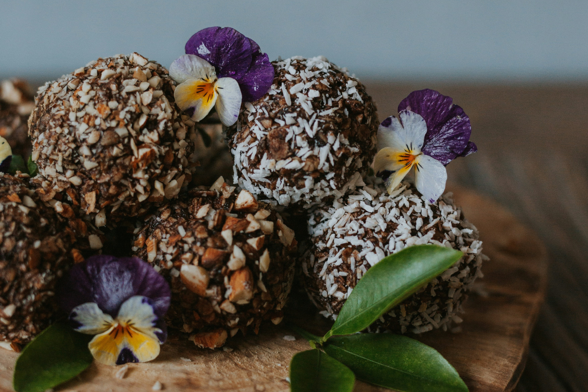 Festive Fudge Balls - Recipe by Everee Women – Everee Women™